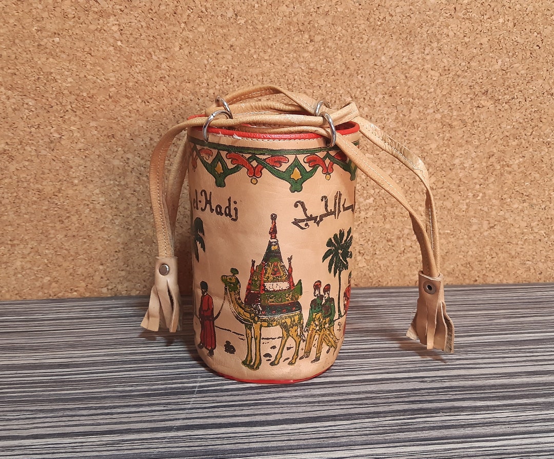 1970s-vintage Camel Leather Purse-small Hand Painted Antique Leather ...