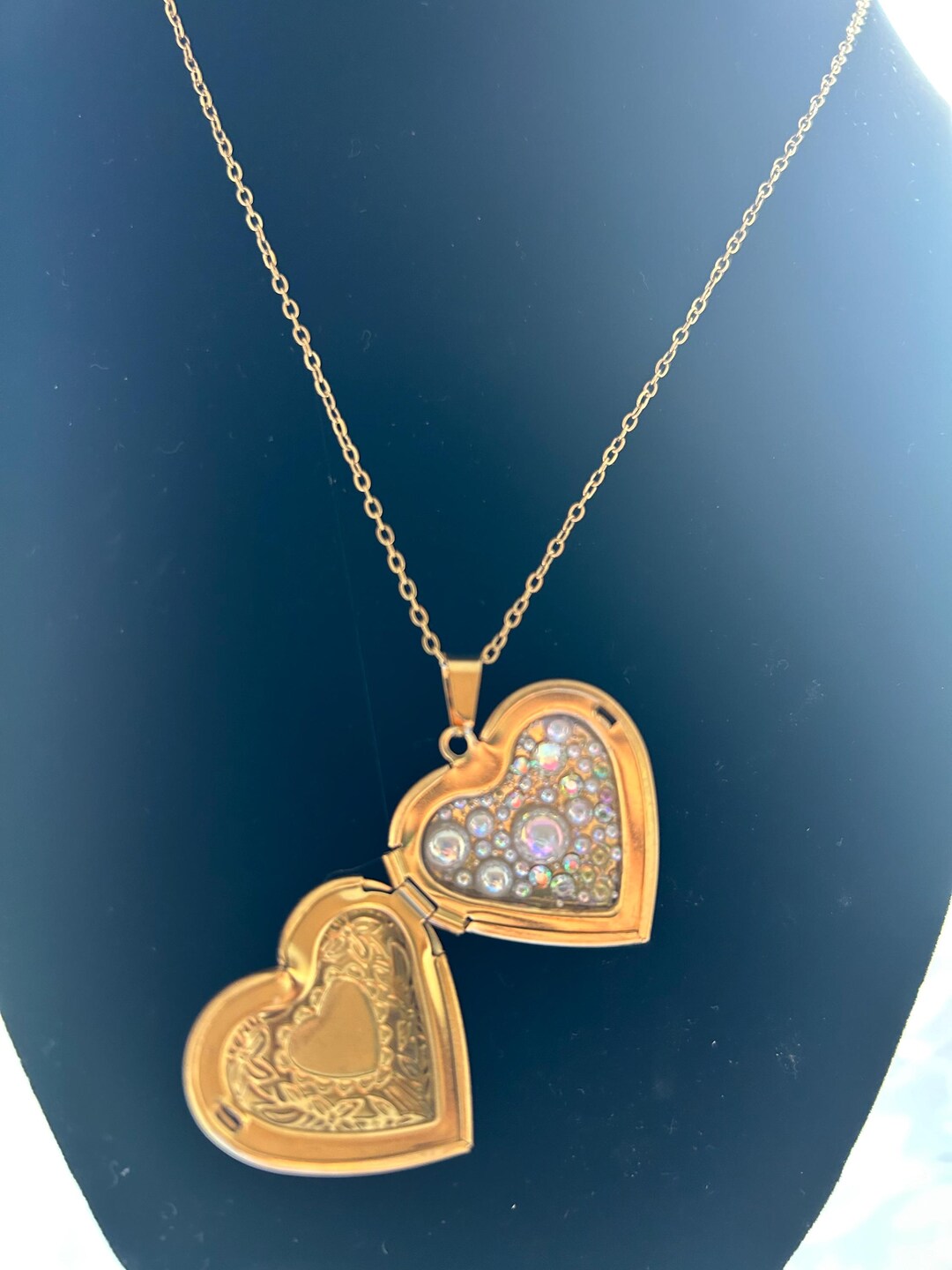 GEM Locket/pendant-mother of Pearls - Etsy