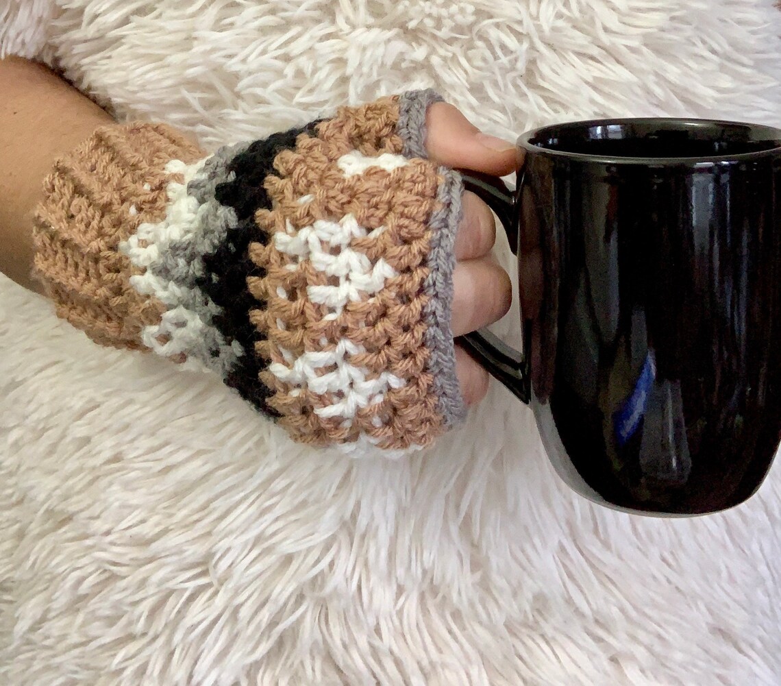 Bernie Sanders Mittens | Texting Gloves | Uncle Bernie’s Inauguration ...