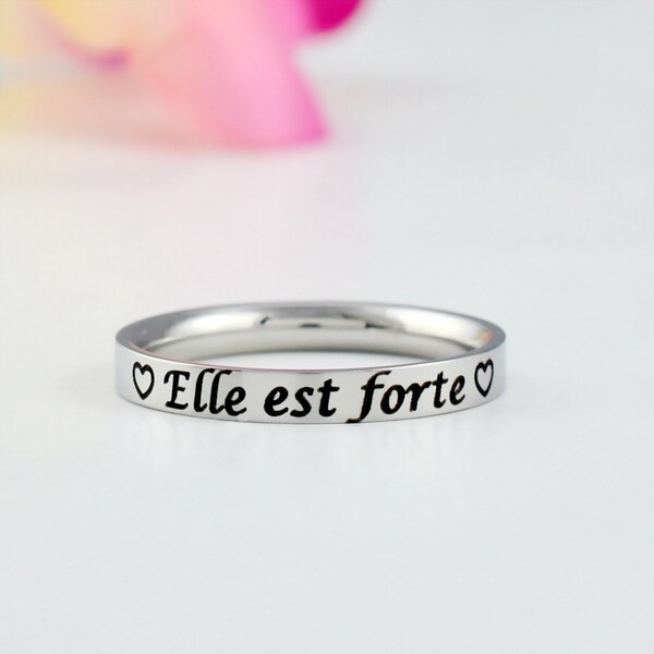 Elle Est Forte - Etsy