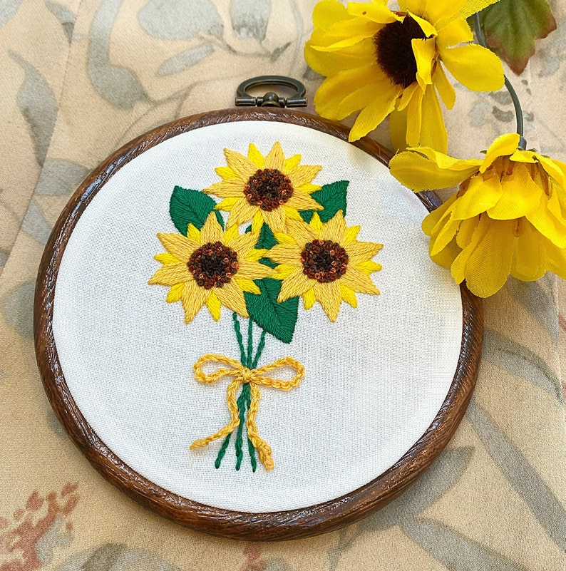 Hand Embroidery Sunflowers, Gift for Mom, Embroidered Sunflowers ...