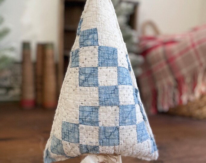 15 Vintage Antique Quilt Christmas Tree on Vintage Textile Spool ...