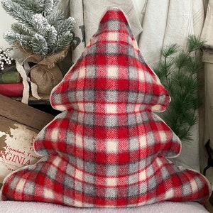 Vintage Pendelton Wool Christmas Tree Pillow ,cottagecore, Repurposed ...
