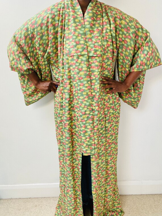 Green Floral Kimono, Long Dramatic Sleeves, Robe Dust… - Gem