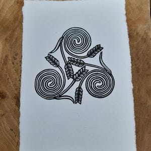 Wheat Triskel Lino Print - Etsy