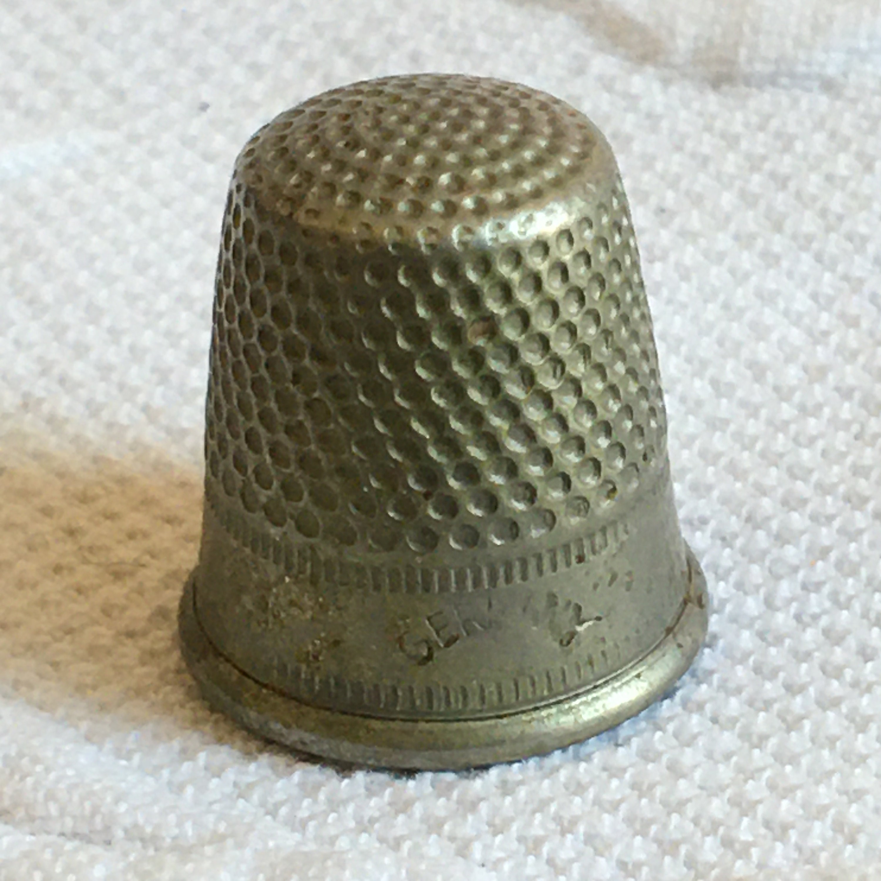 Vintage Germany Thimble. A Good Old Vintage Thimble. Center of the Top ...