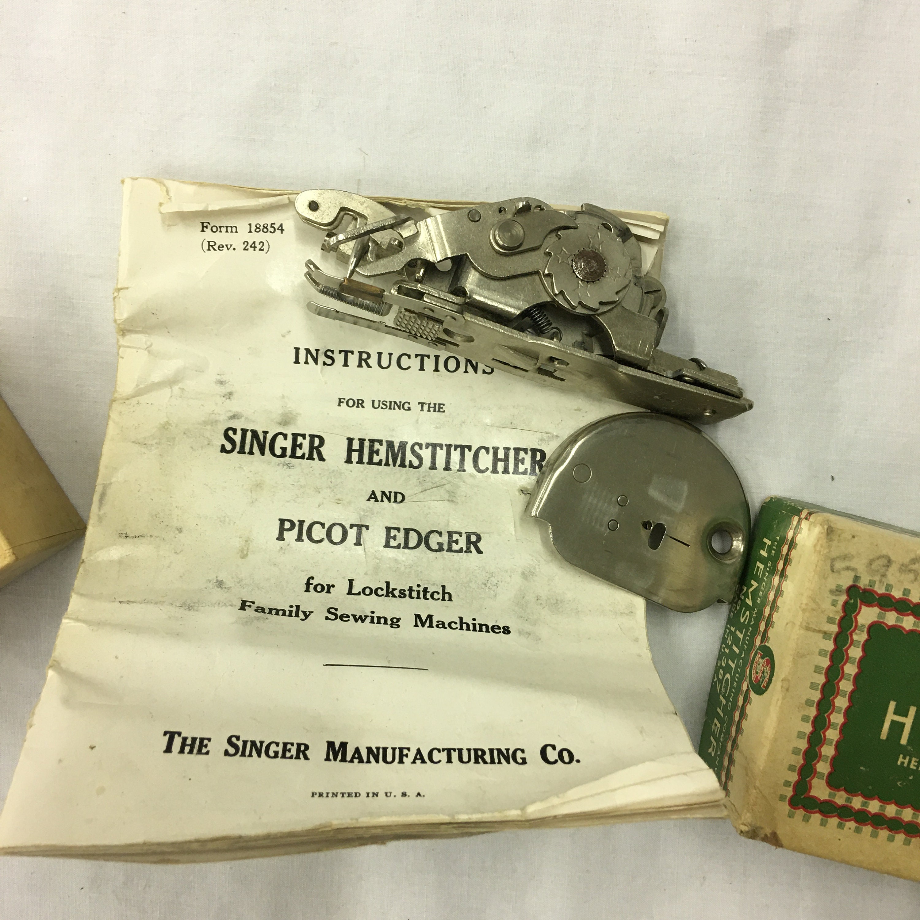 Vintage Singer Hemstitcher for Family Sewing Machines. Hemstitching and ...