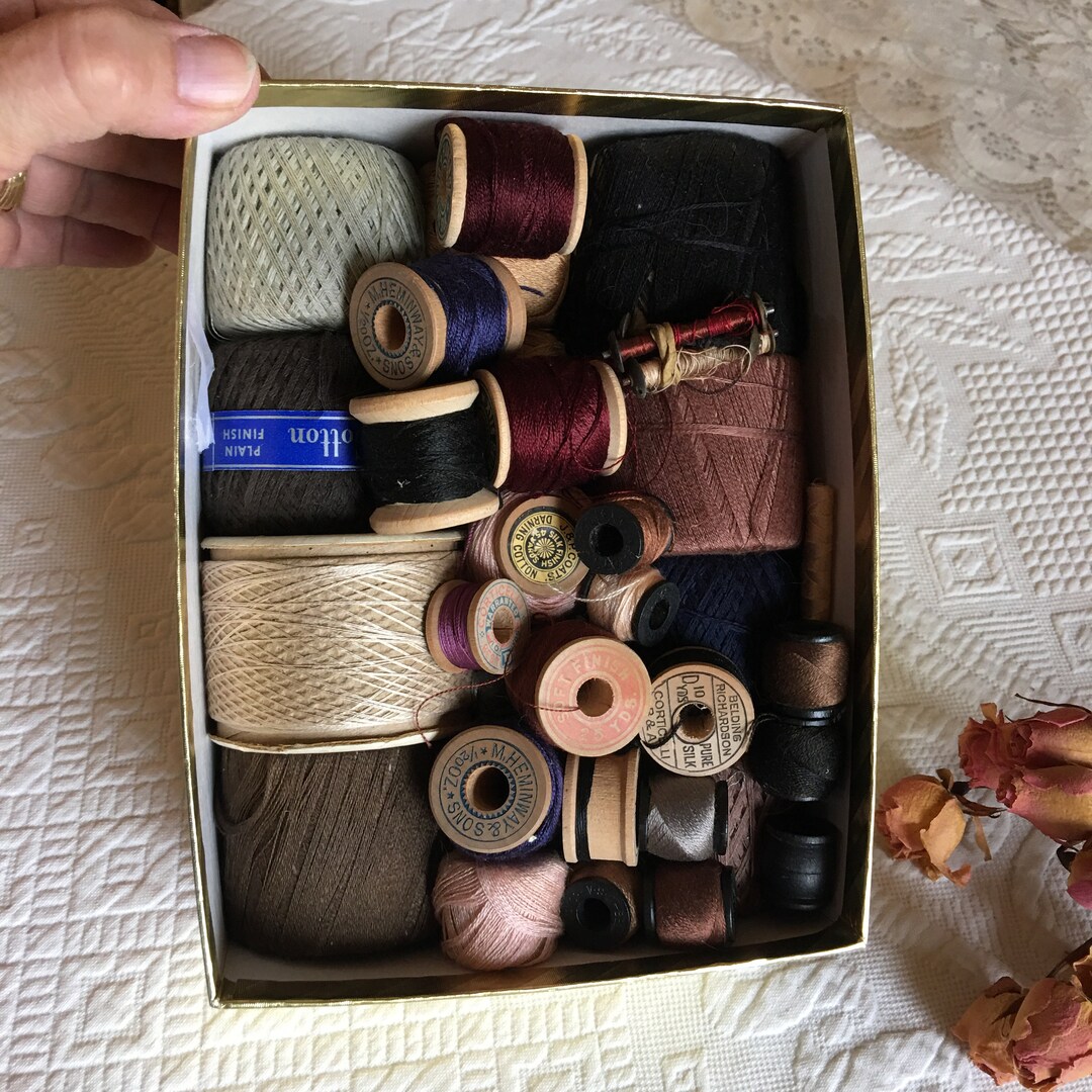 Antique Threads on Wooden Spools and Bobbins Plus Mending Cotton Thread ...