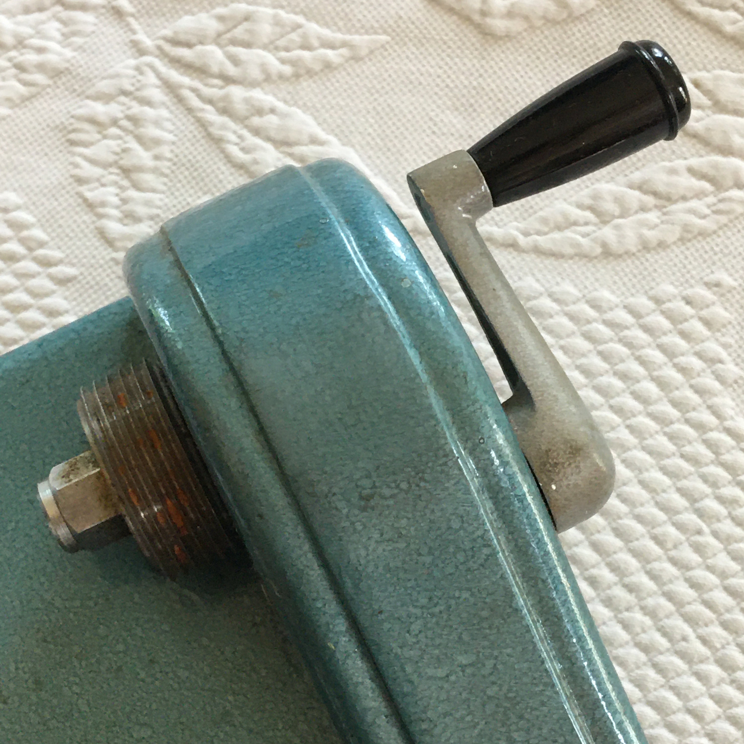 Vintage Bliss Portable Strip Slitter. Cut Wools or Other Fabrics for ...