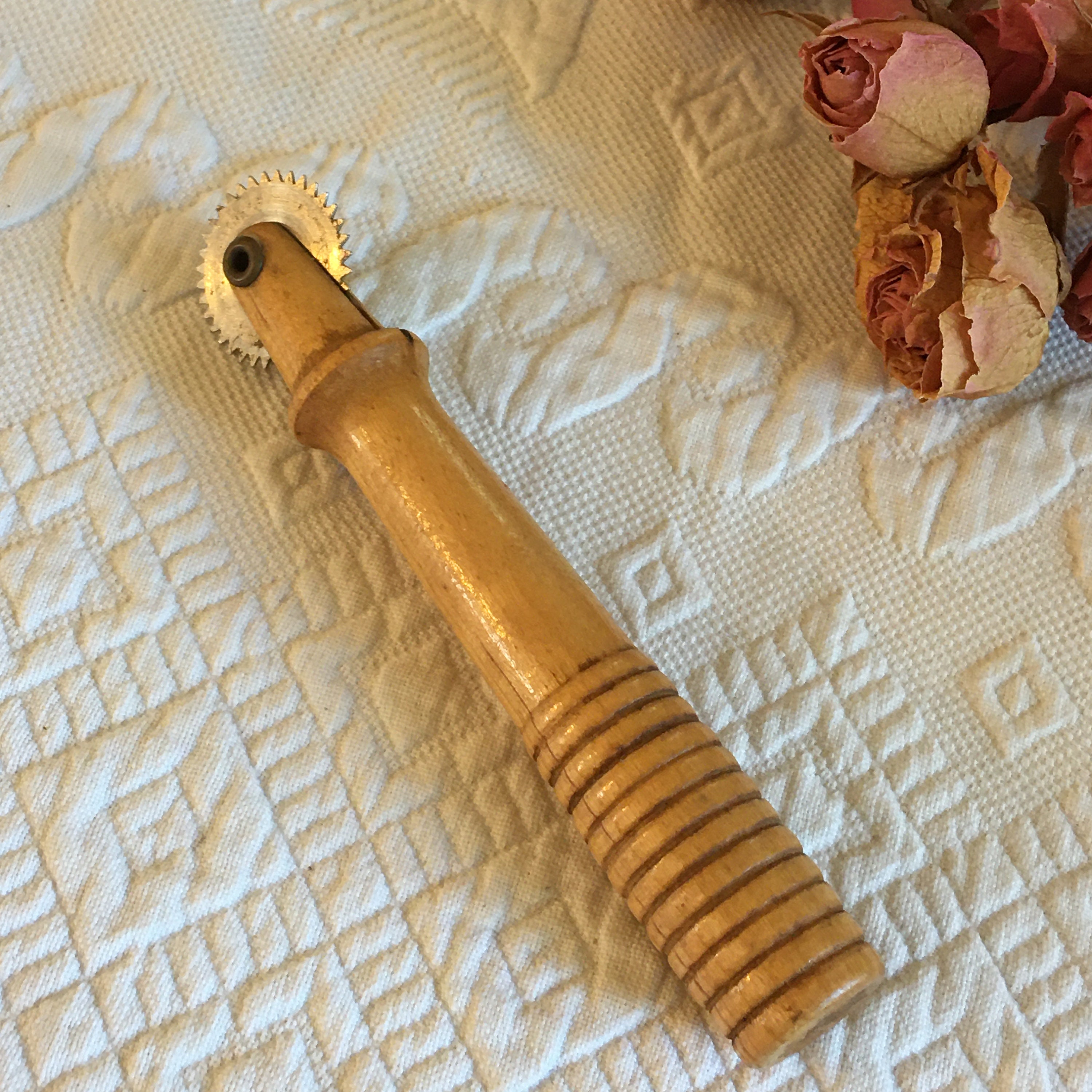 Vintage Wood Handled Rotary Marking Tool. for Marking Fabric With ...