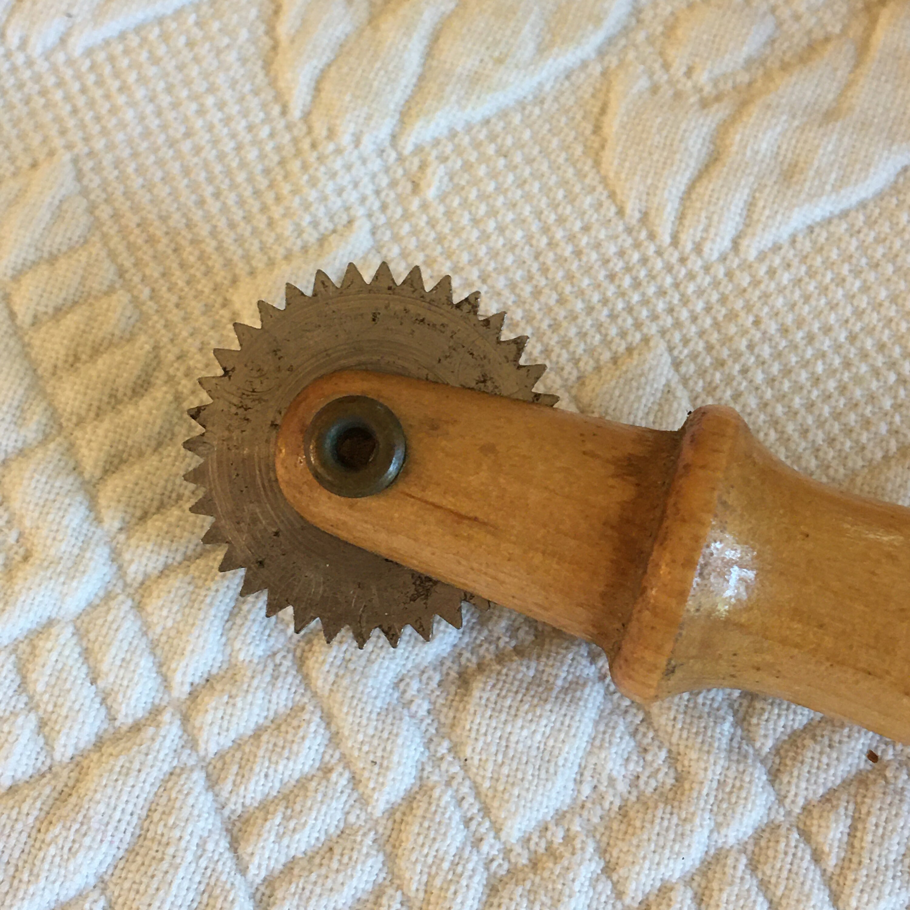 Vintage Wood Handled Rotary Marking Tool. for Marking Fabric With ...
