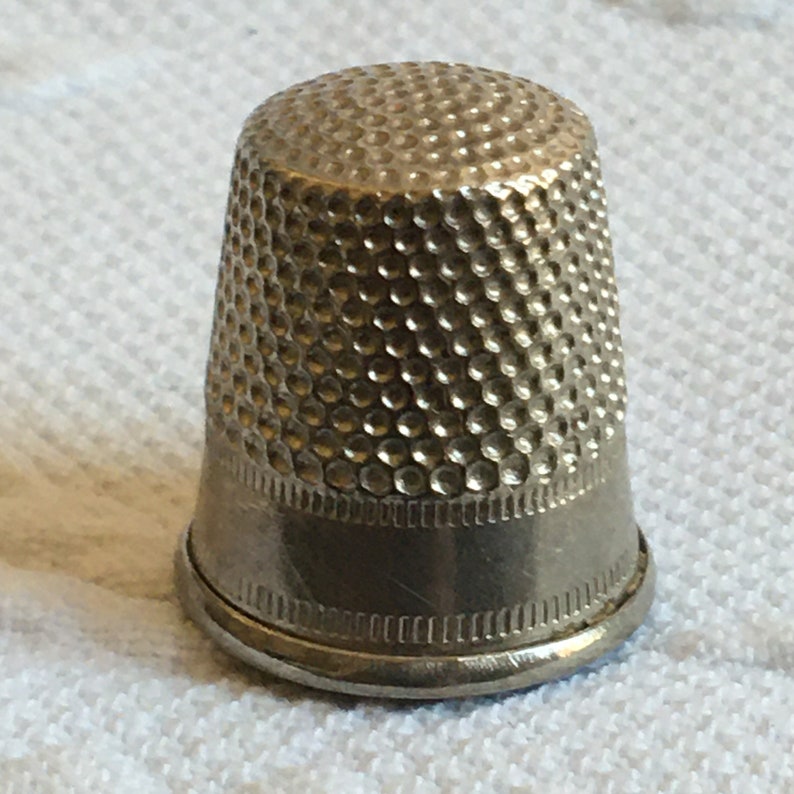 Vintage Germany Thimble. A Good Old Vintage Thimble. Center of the Top ...