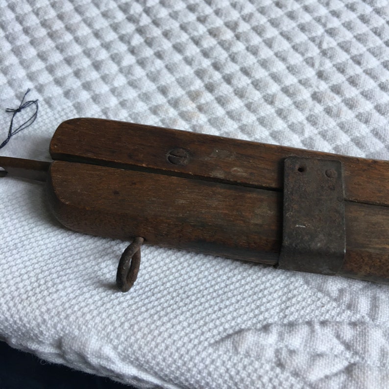 Vintage Wooden Shuttle for Rug Weaving. Sliding Needle Hook Punch Tool ...