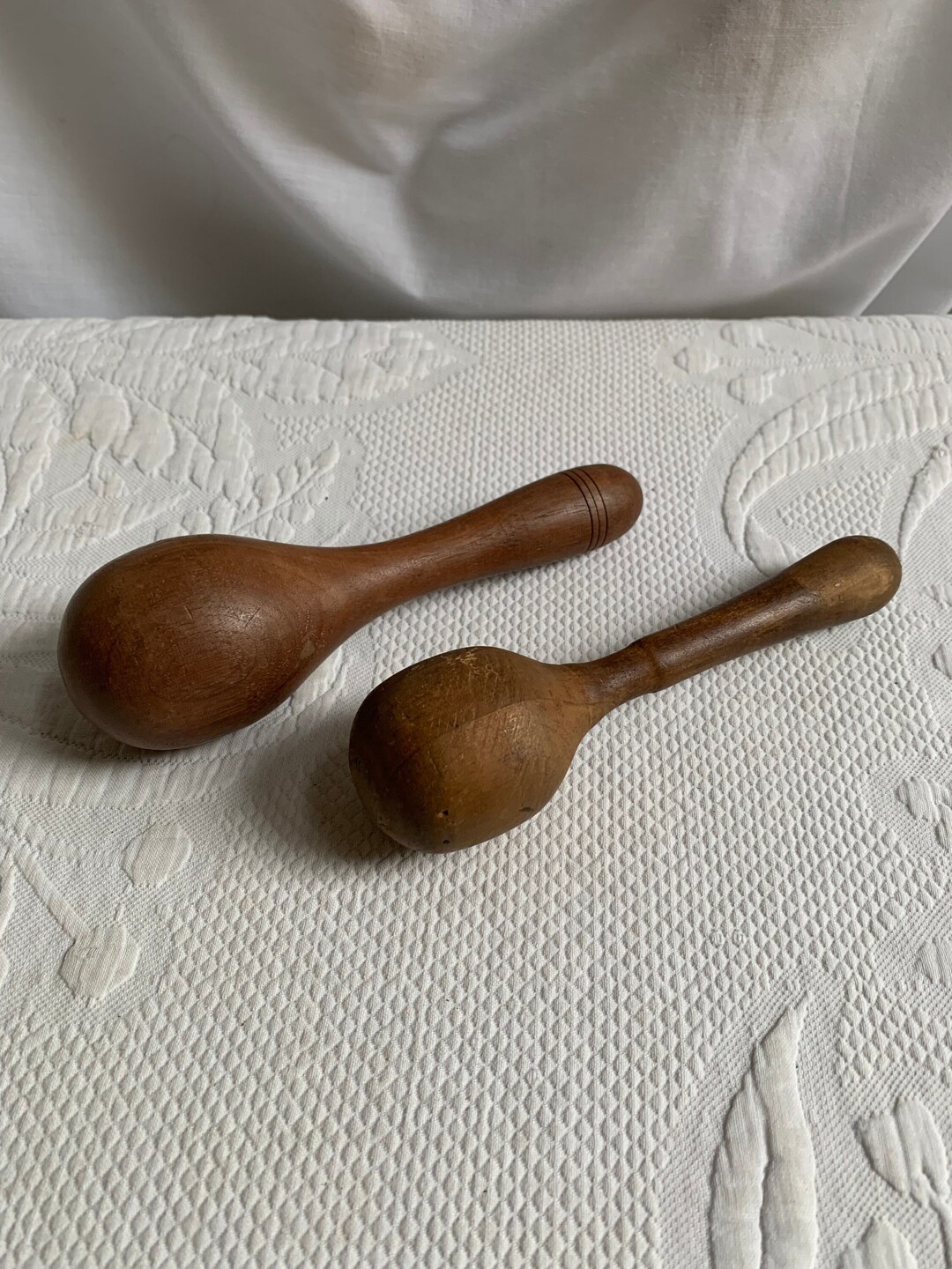 Antique Primitive Wood Darning Egg. Unique Antique Style Sewing Basket ...