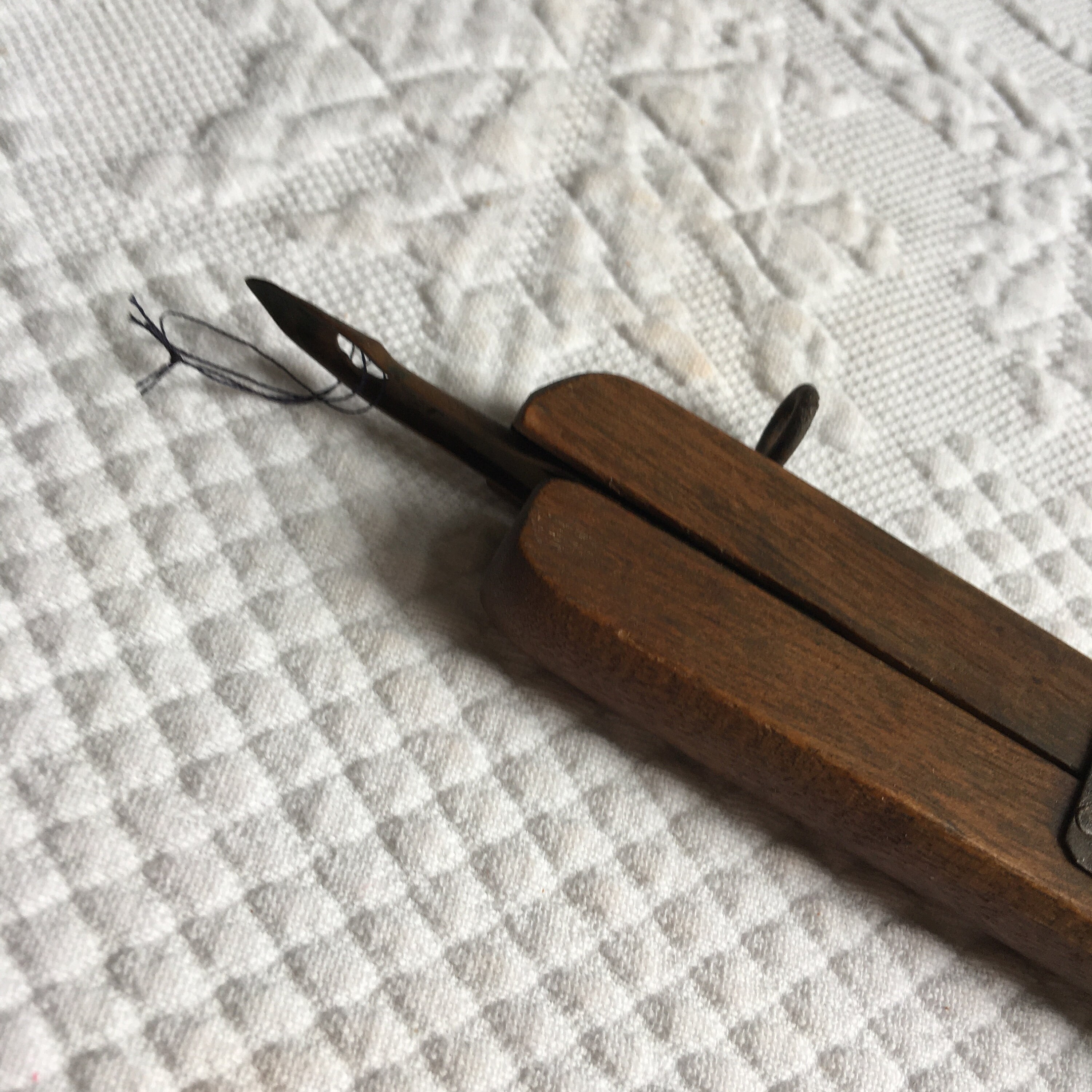 Vintage Wooden Shuttle for Rug Weaving. Sliding Needle Hook Punch Tool ...