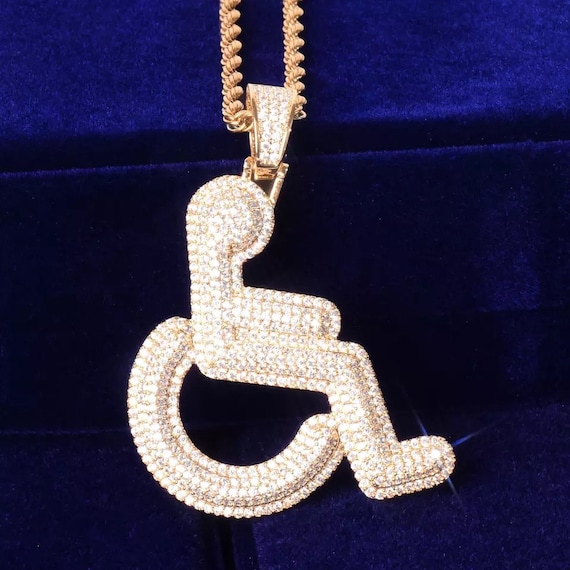 Crip chain pendant store