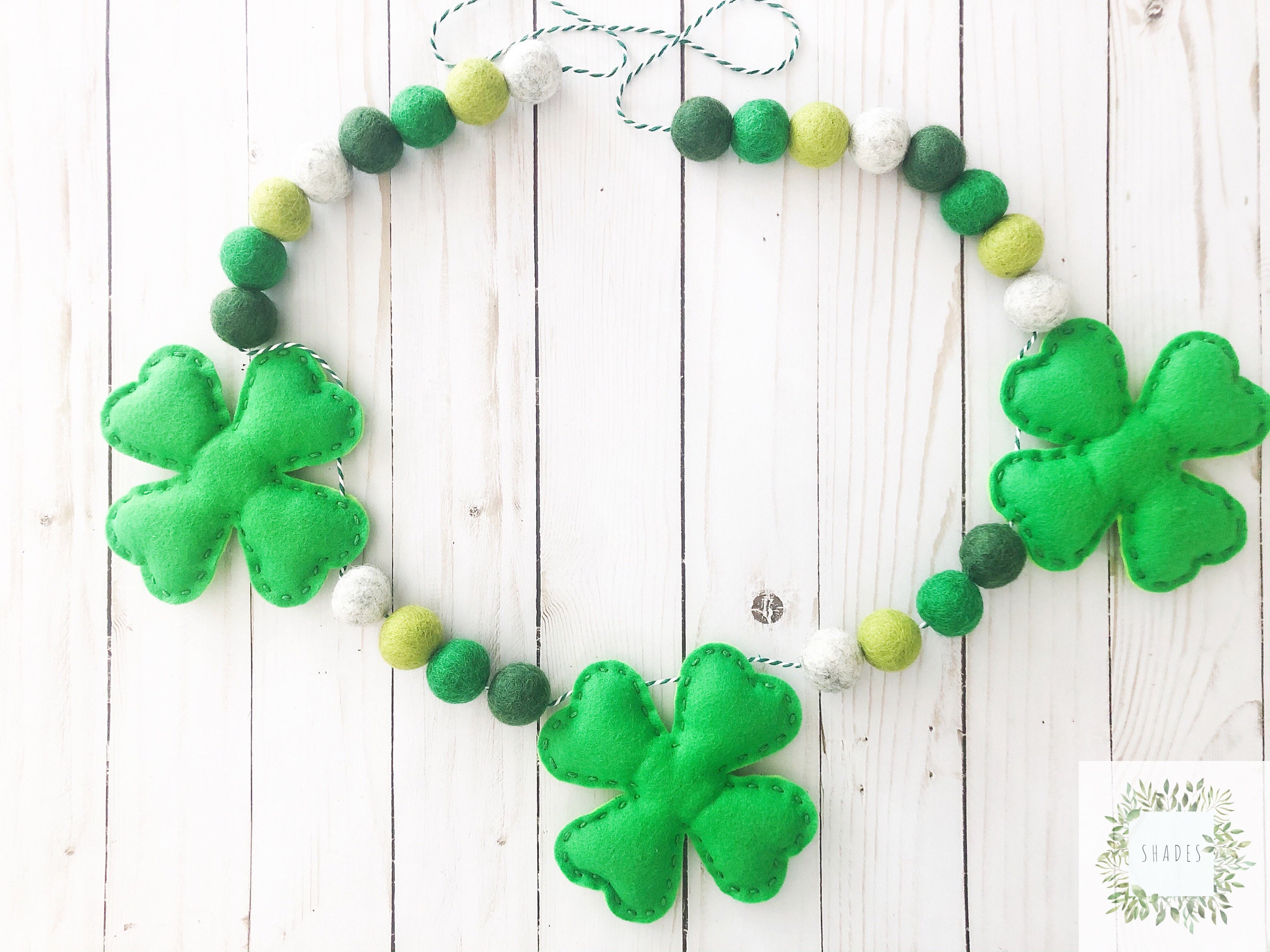 Irish Ombré Reversible Shamrock Garland. Four Leaf Clover St. - Etsy