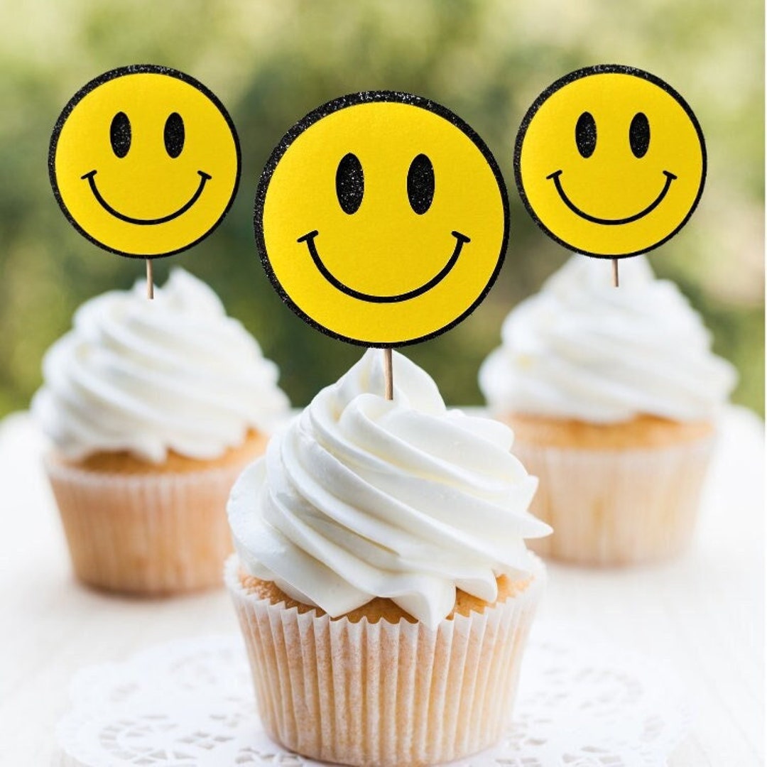 Smiley Face Cupcake Toppers, Retro Smiley Face, 3D Cupcake Toppers ...
