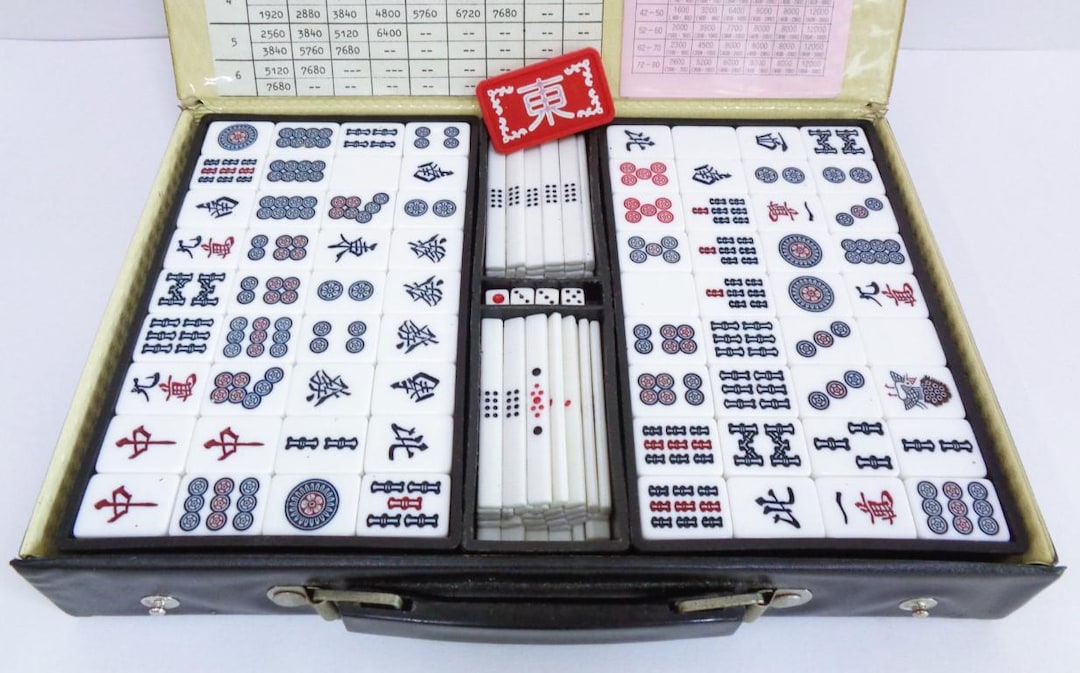 Mahjong Set, Vintage Japanese Mahjong Game, High-quality Riichi Mahjong ...