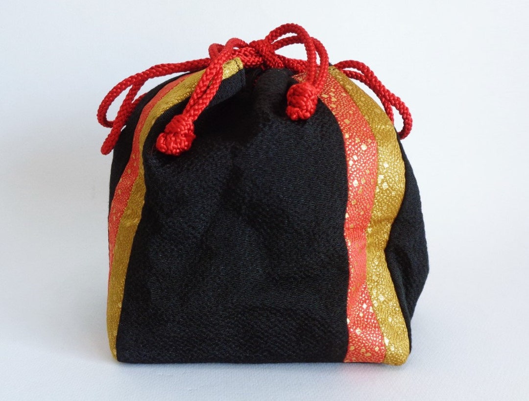 Kinchaku Pouch, Japanese Chirimen Fabric High-quality Kimono Bag #S7478 ...