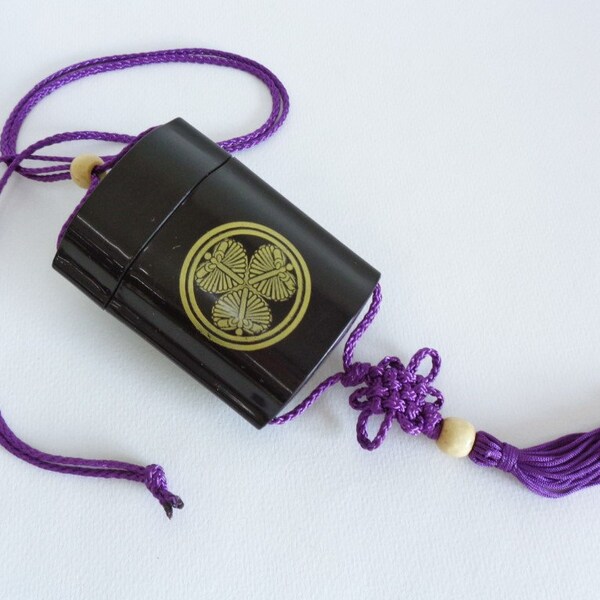 Japanese Inro - Etsy