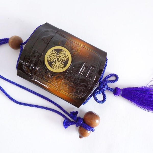 Japanese Inro - Etsy