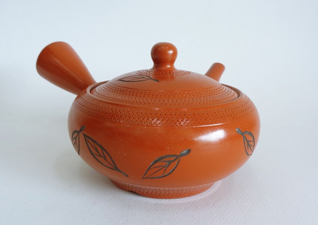 Kyusu Teapot With Carved Leaf, Japanese Marked Pottery Yokode No Kyusu ...