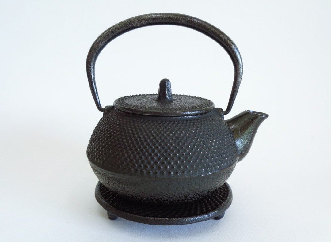 Iron Kettle Japanese Hand Made Tetsubin With Trivet and Strainer Insert ,vintage Cast Iron ...