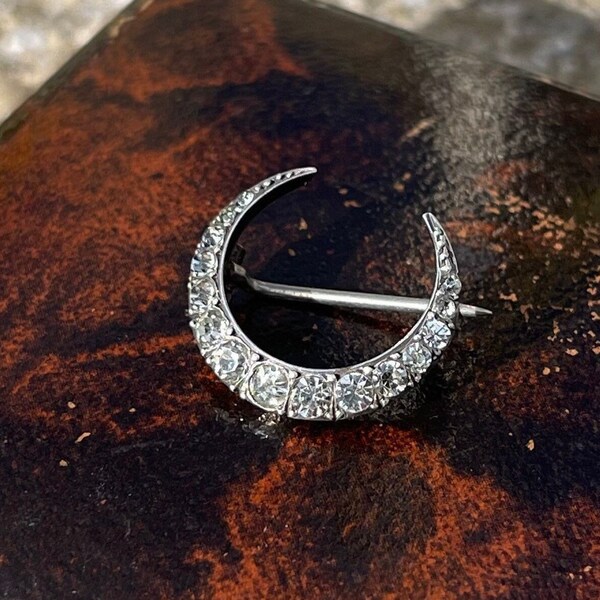 Crescent Moon Brooch - Etsy UK