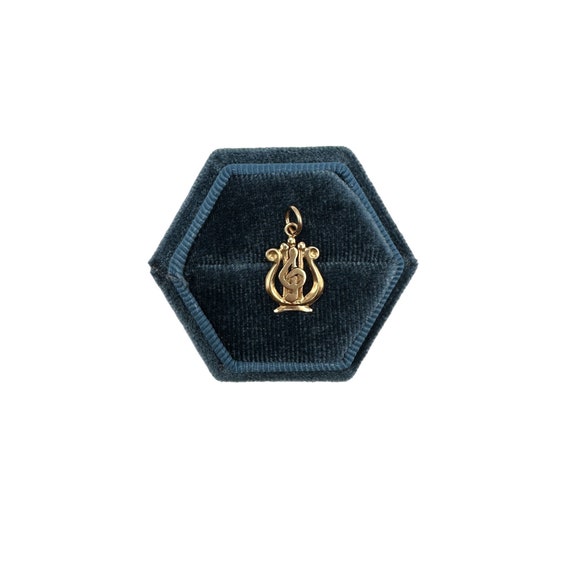 18K Gold Lyre Harp & Treble Clef Pendant - Gem