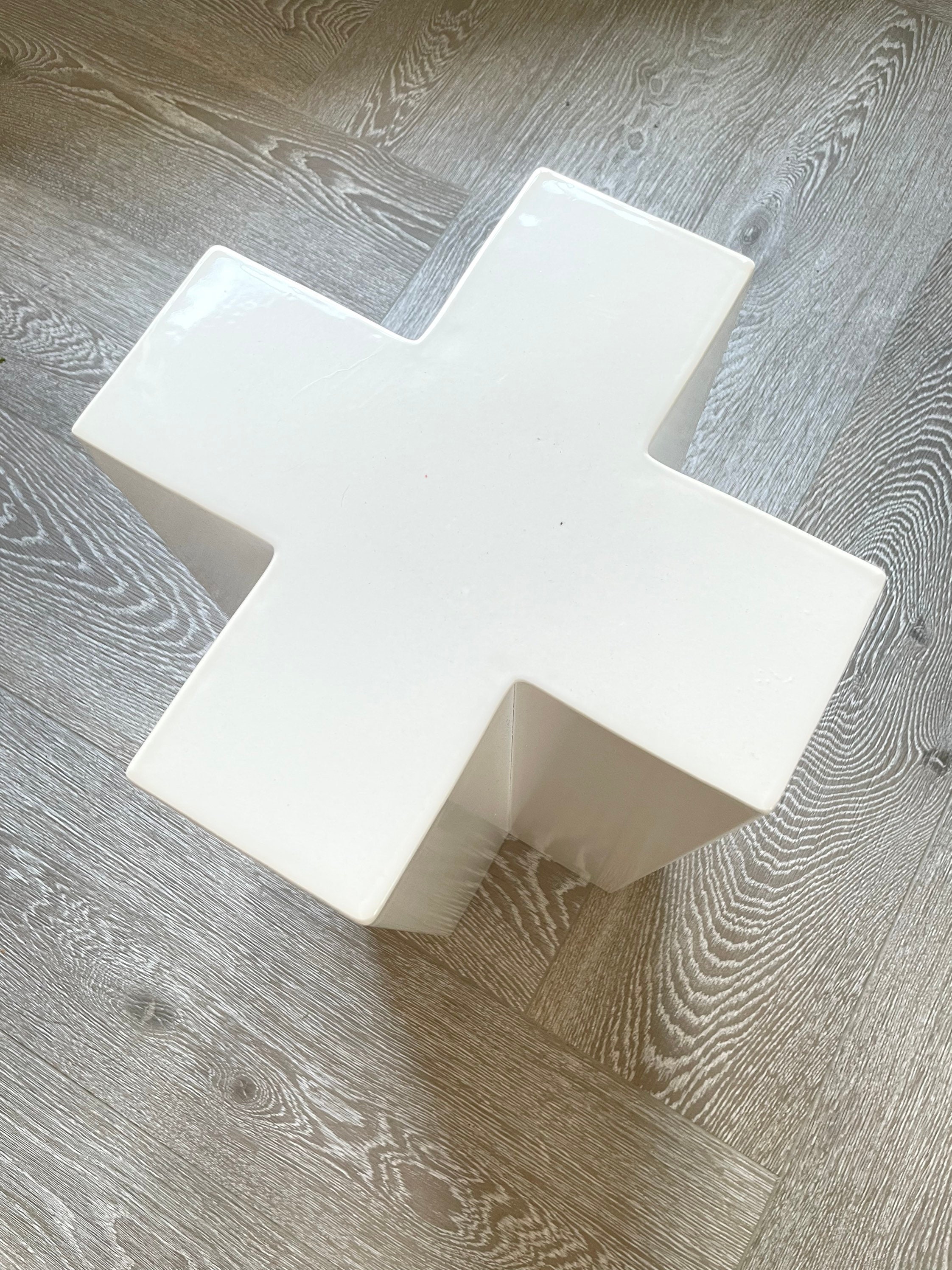 Plinth Table Modern Contemporary Drinks Table Ornament Table Display ...