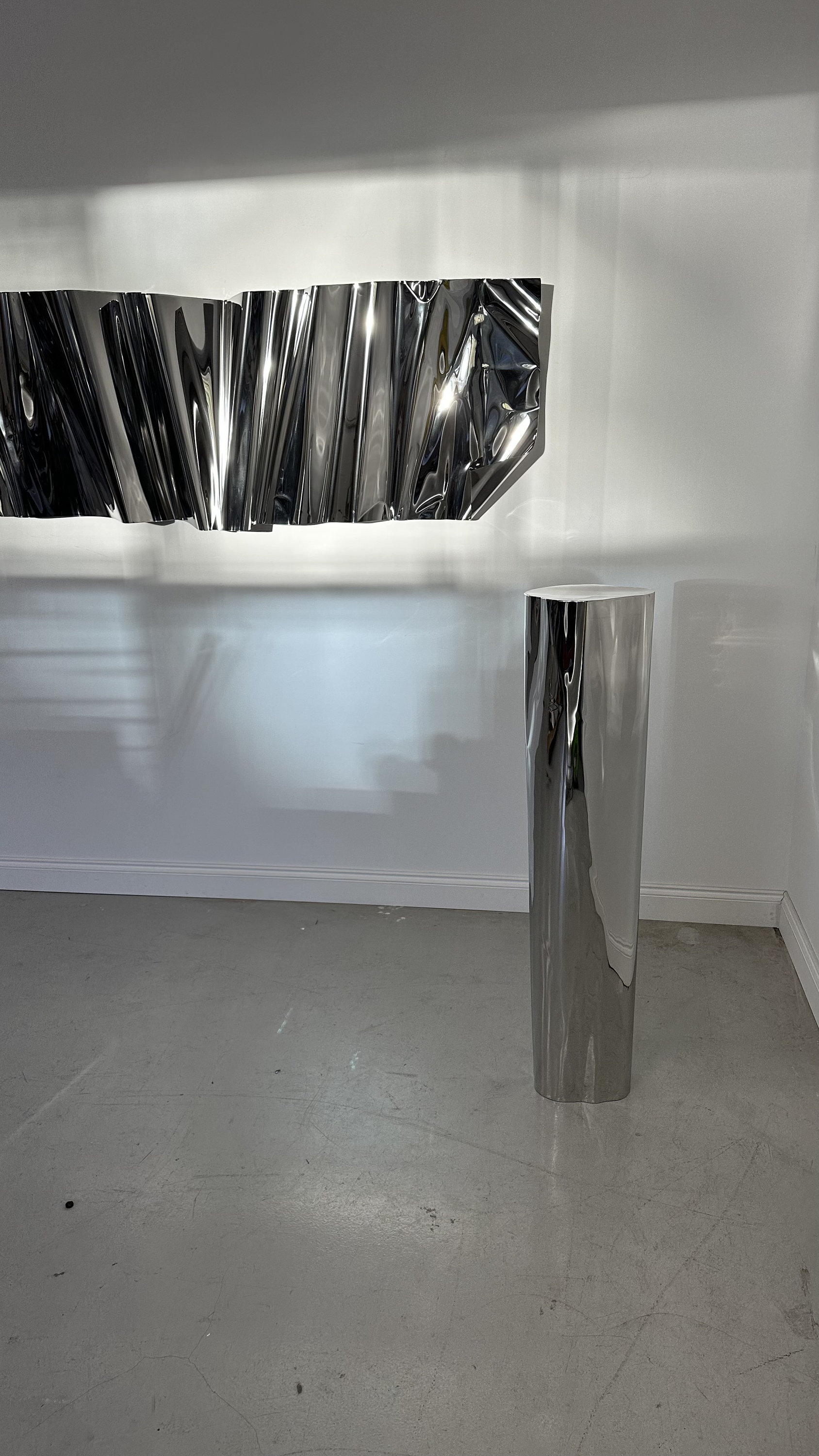 Metal Floor Sculpture. Garden Sculpture, Stand Alone Sculpture. Chrome ...