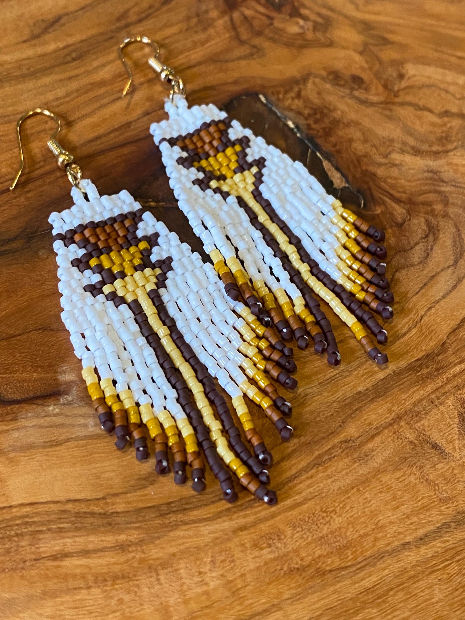 White With Yellow to Retro Shades of Brown Ombre Triangles Fringe ...