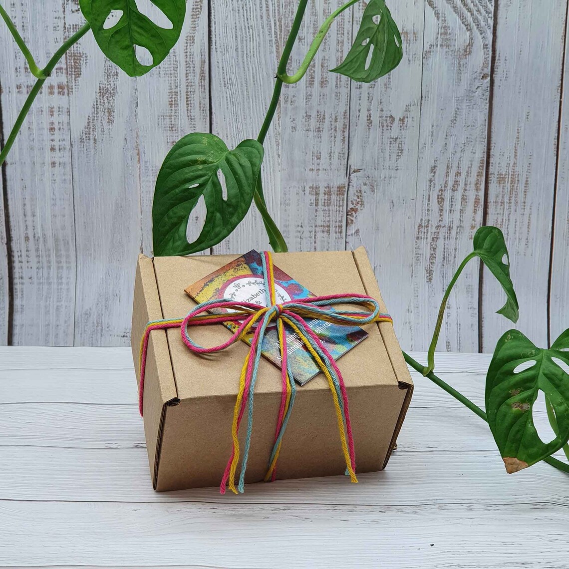 Eco Friendly 'keep on Smiling' Gift Box Sustainable - Etsy