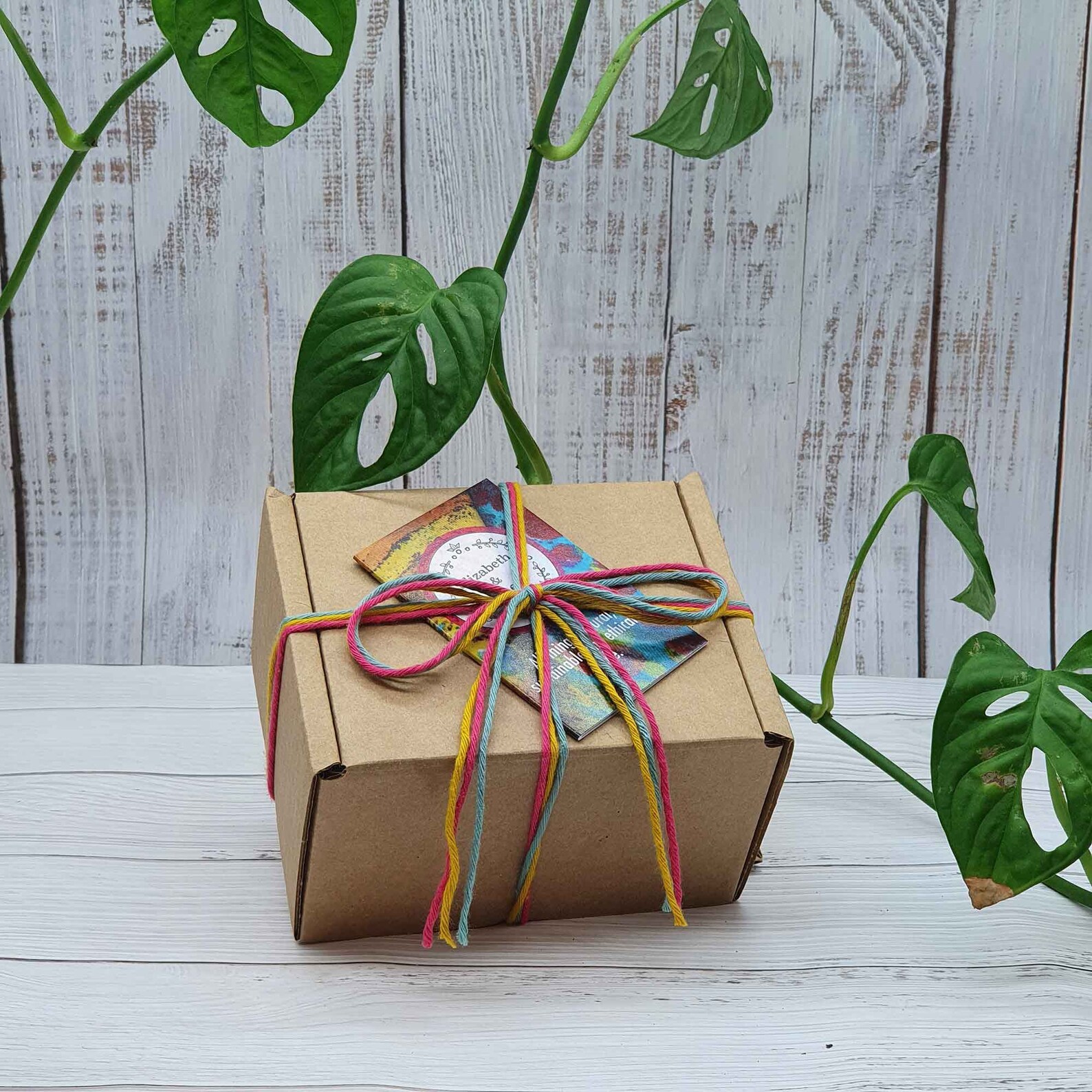 Eco Friendly 'keep on Smiling' Gift Box Sustainable - Etsy