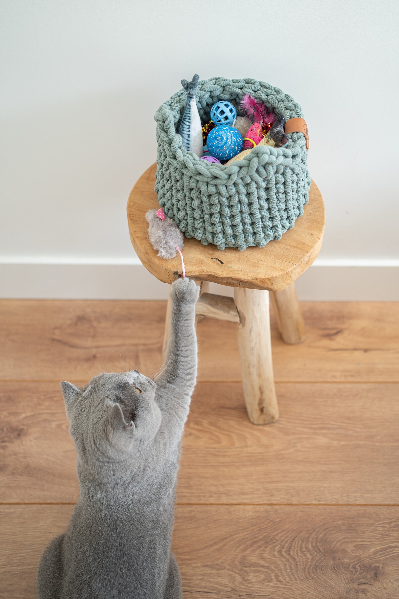 Cat Toy Basket / Catbasket / Chunky Crochet / Catear Basket / Recycled ...