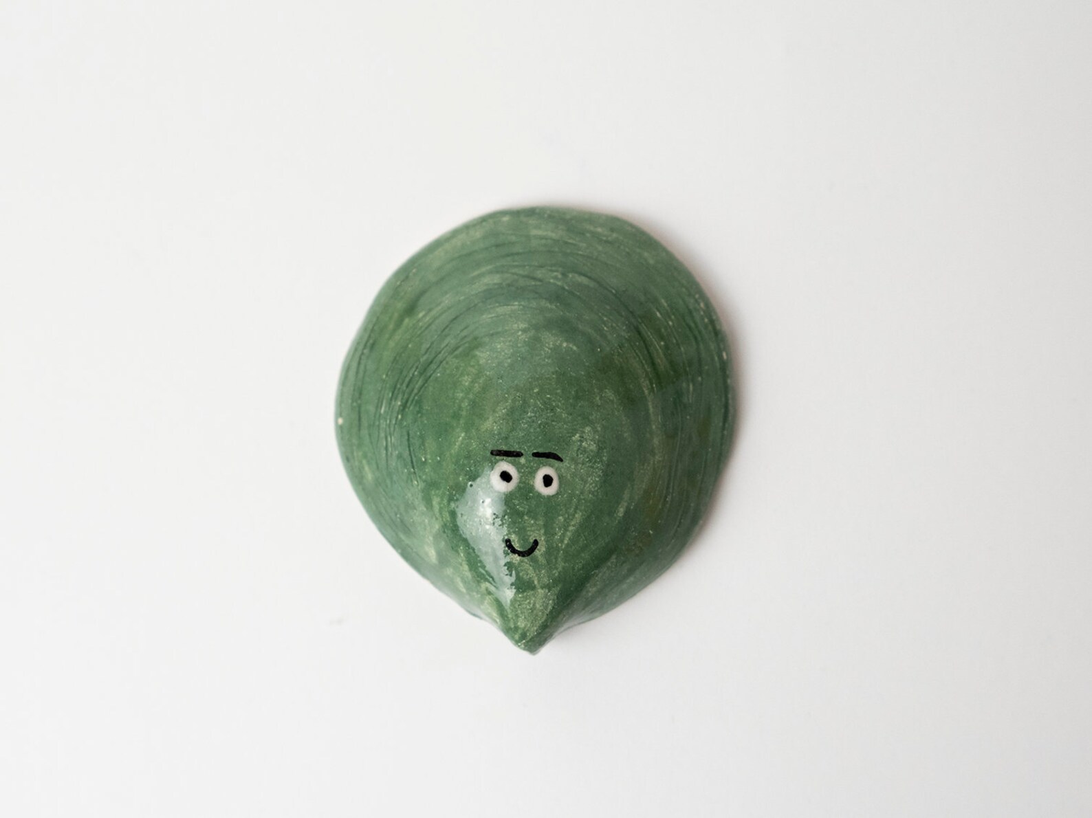 Cute Shells Decorative Ceramic Piece, Stoneware Shells for Home ...