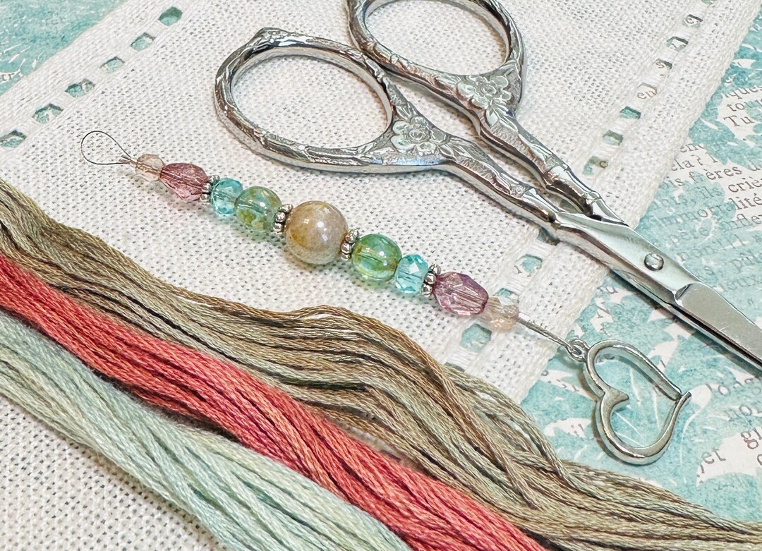 It is Well ~ Handy Threader ~ Pink, Green, Blue ~ Needlework Accessory ...