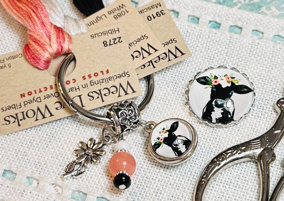 Molly Moo Cow Thread Keep & Needle Minder Needlework Set Black, White ...