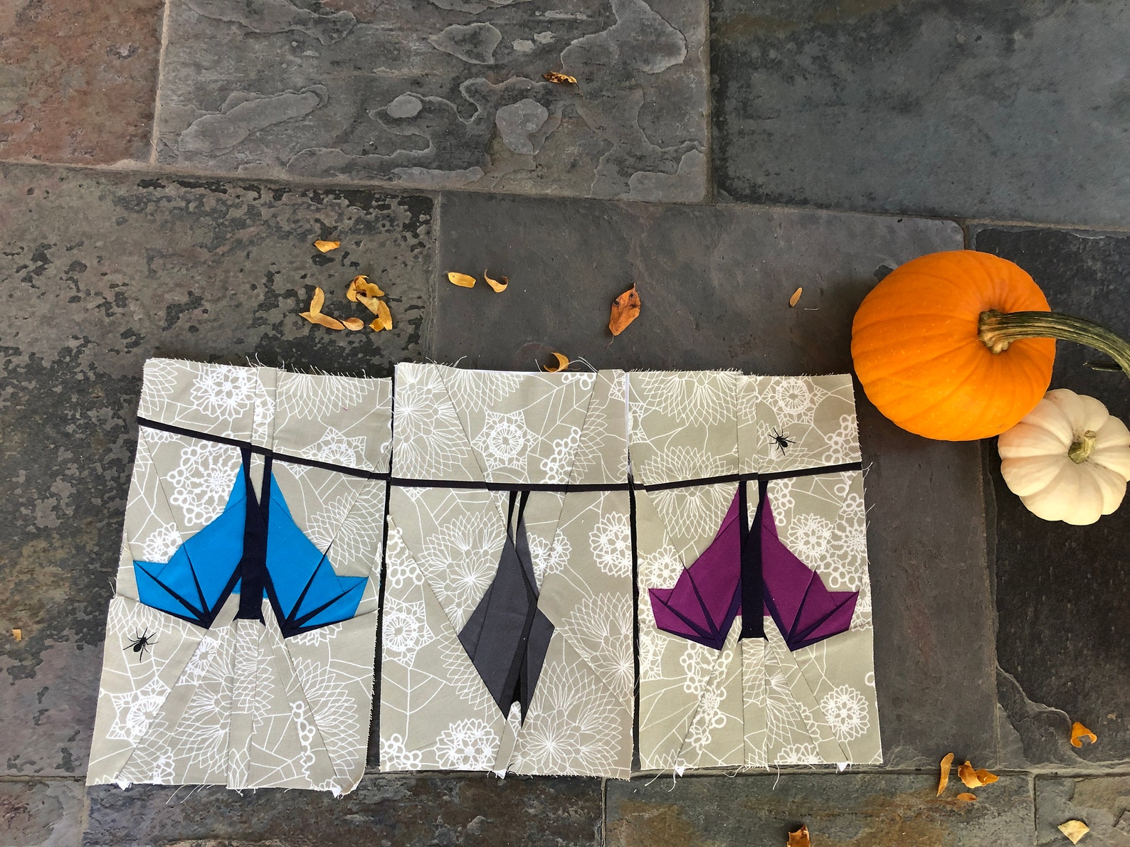 Going Batty Paper Pieced Halloween Quilt Pattern Block From the Pennant ...