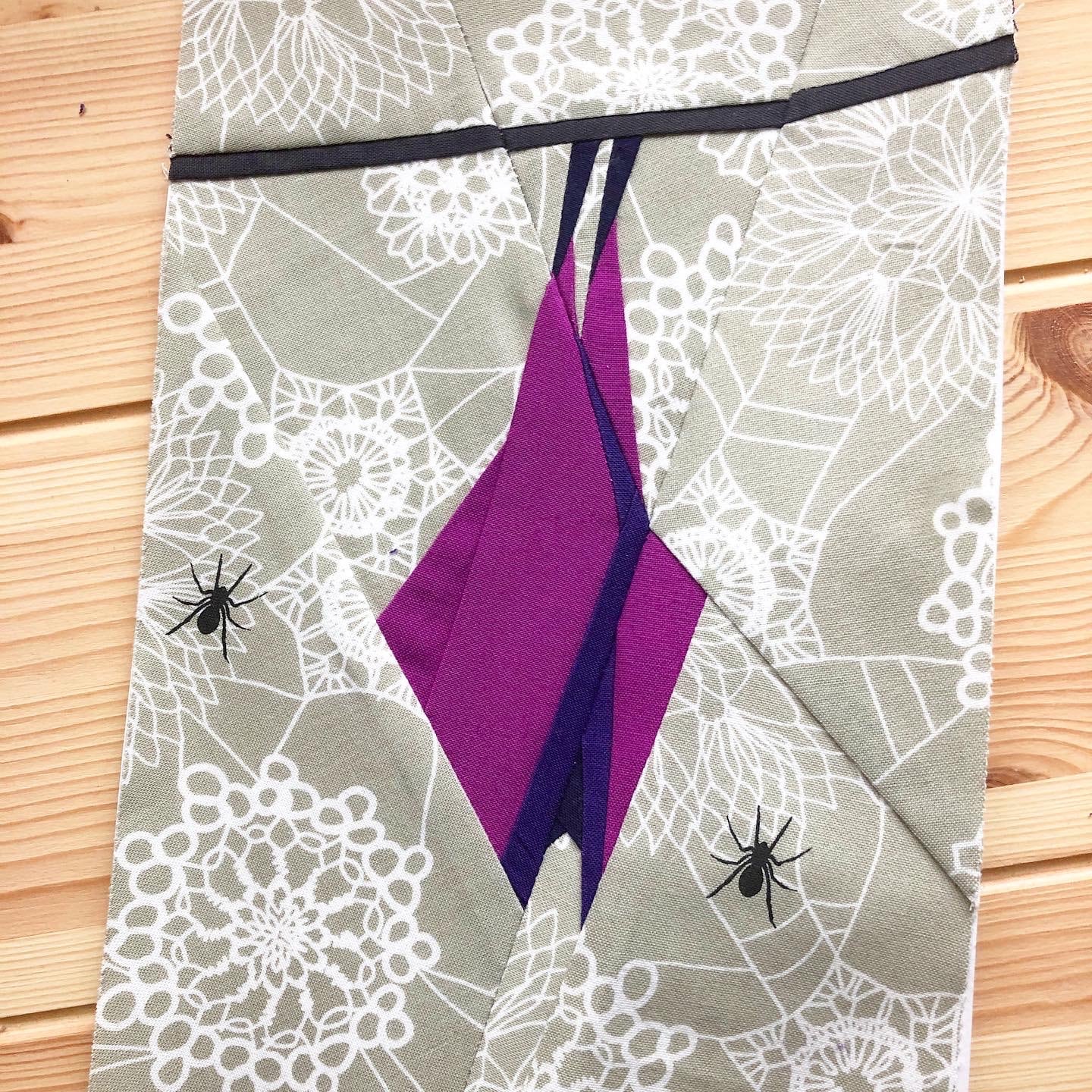 Going Batty Paper Pieced Halloween Quilt Pattern Block From - Etsy