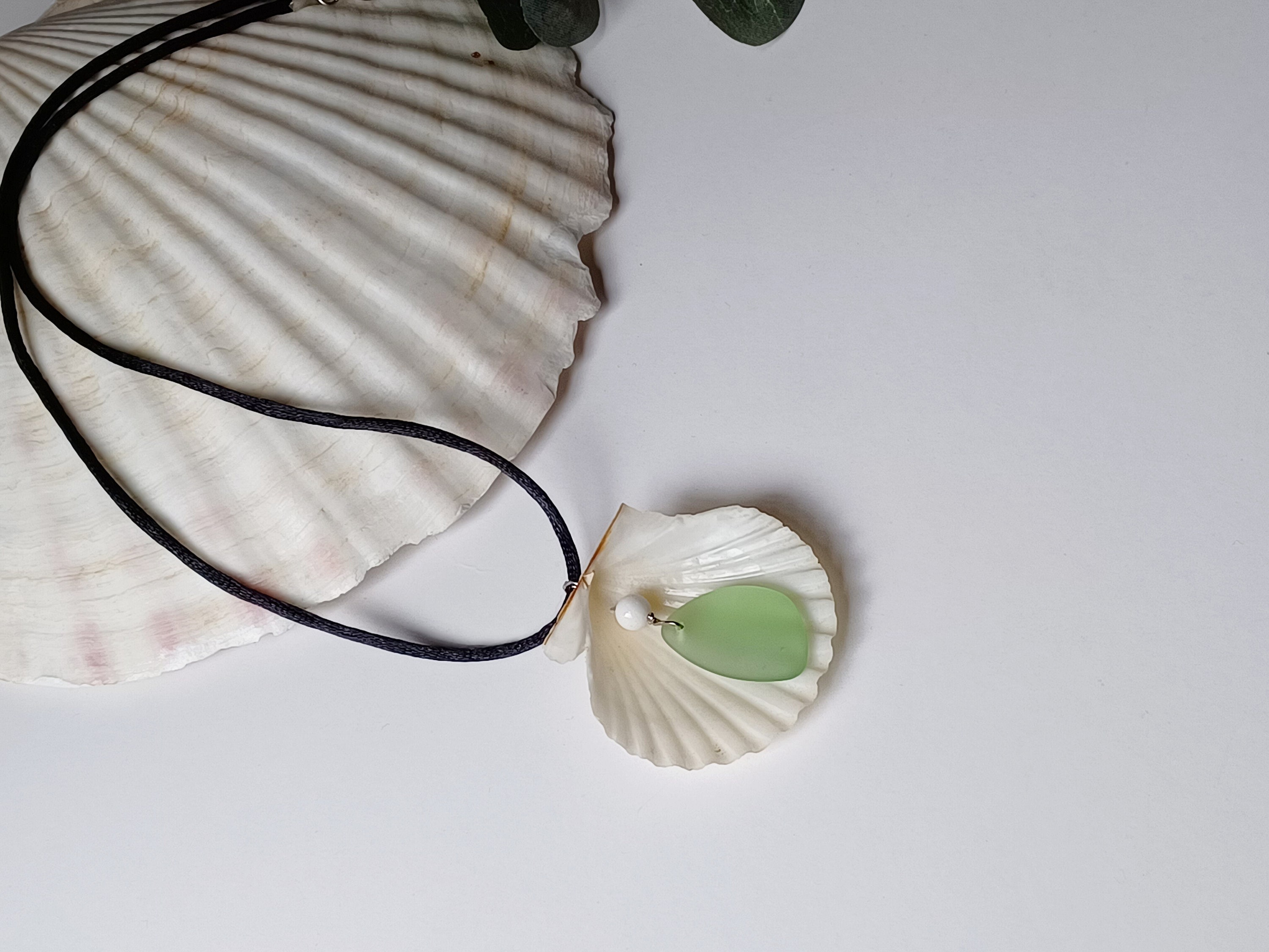 Green Sea Glass Seashell Necklace, Beach Jewelry, Coastal Jewelry ...