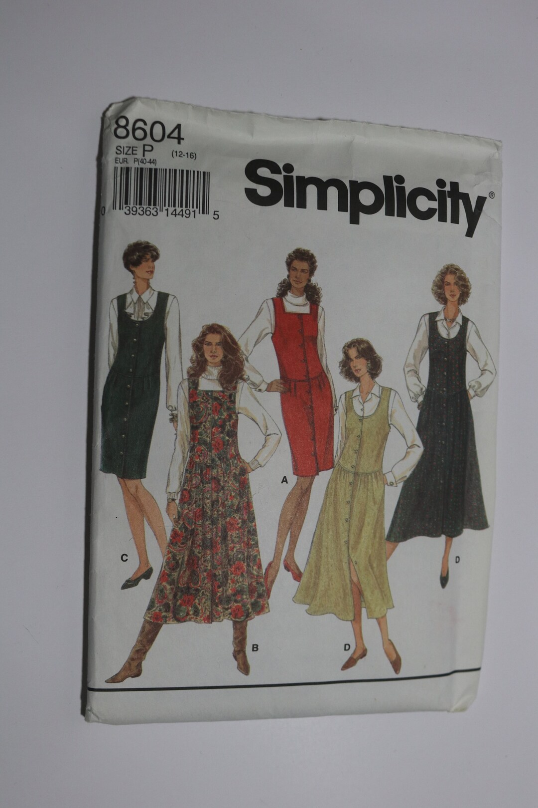 Simplicity 8604 Misses / Miss Petite Jumper With Slim or Flared Skirt ...