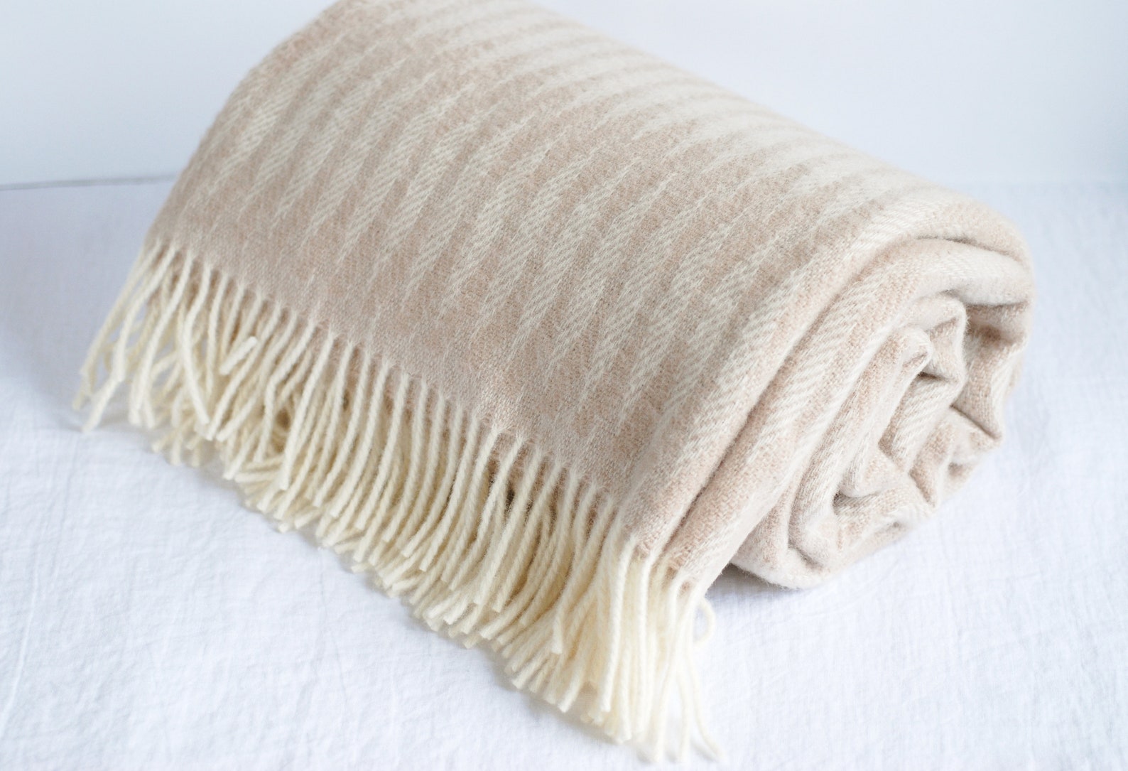 Light Brown Wool Throw, Warm Soft Wool Blanket, Lightweight Waves ...
