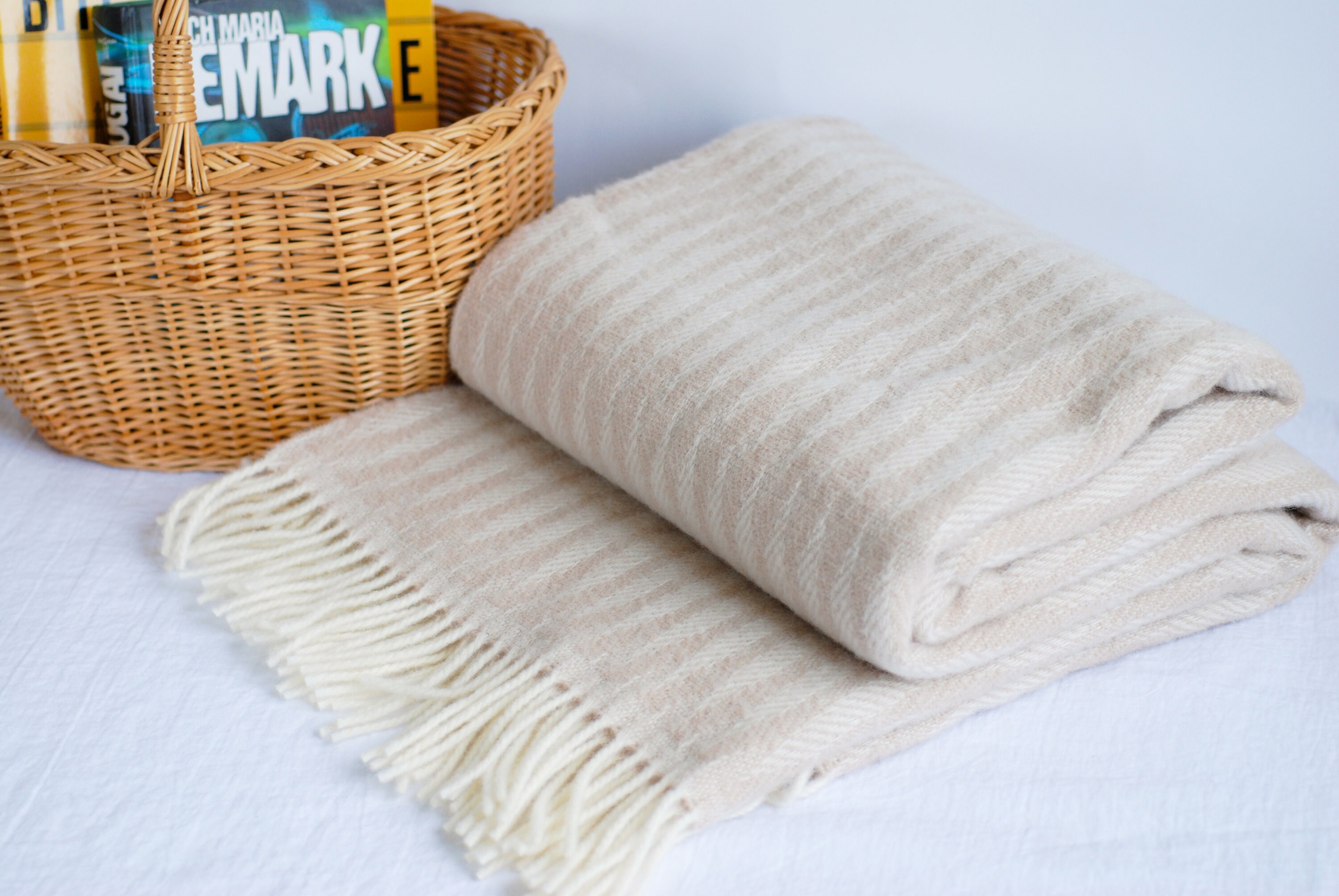 Light Brown Wool Throw, Warm Soft Wool Blanket, Lightweight Waves ...
