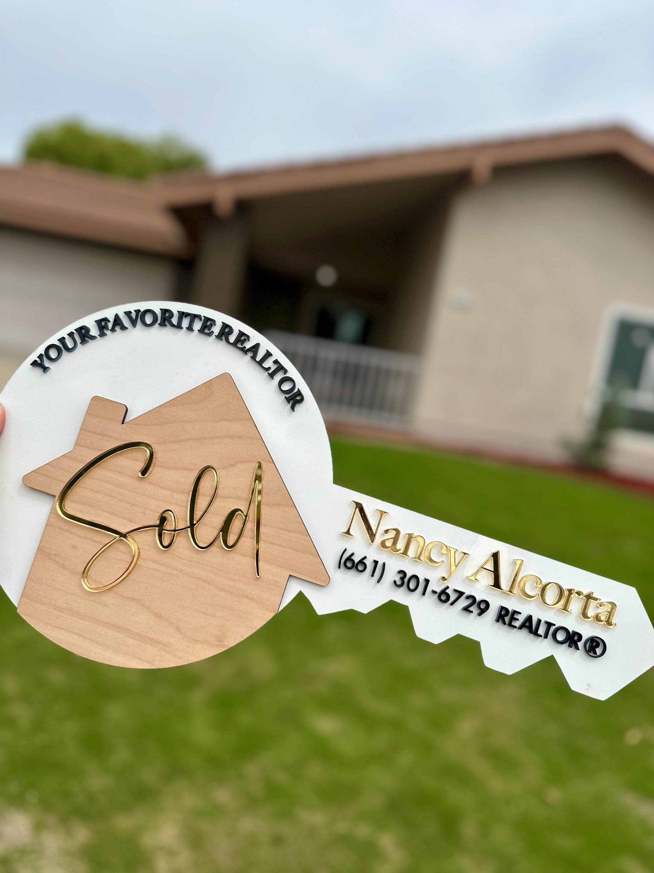 Custom "sold" Realtor Key Sign - Personalized Real Estate Closing Prop ...