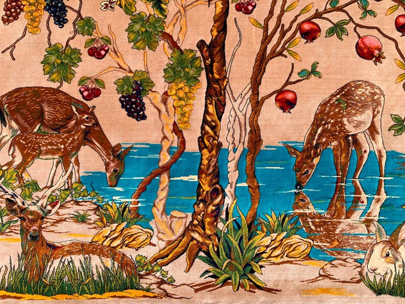 Luxury Silk Turkish Style Rug: Birds Pictorial Silky Bedroom Wall ...