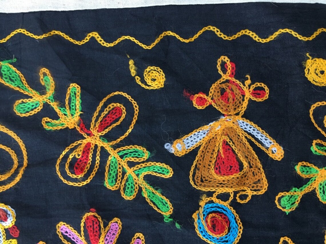 Vintage Hand Embroidery Bedspread 7x8 Ft, Bohemian Indian Wall Hanging ...