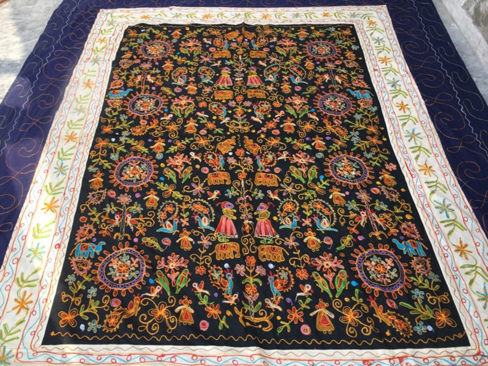 Vintage Hand Embroidery Bedspread 7x8 Ft, Bohemian Indian Wall Hanging ...