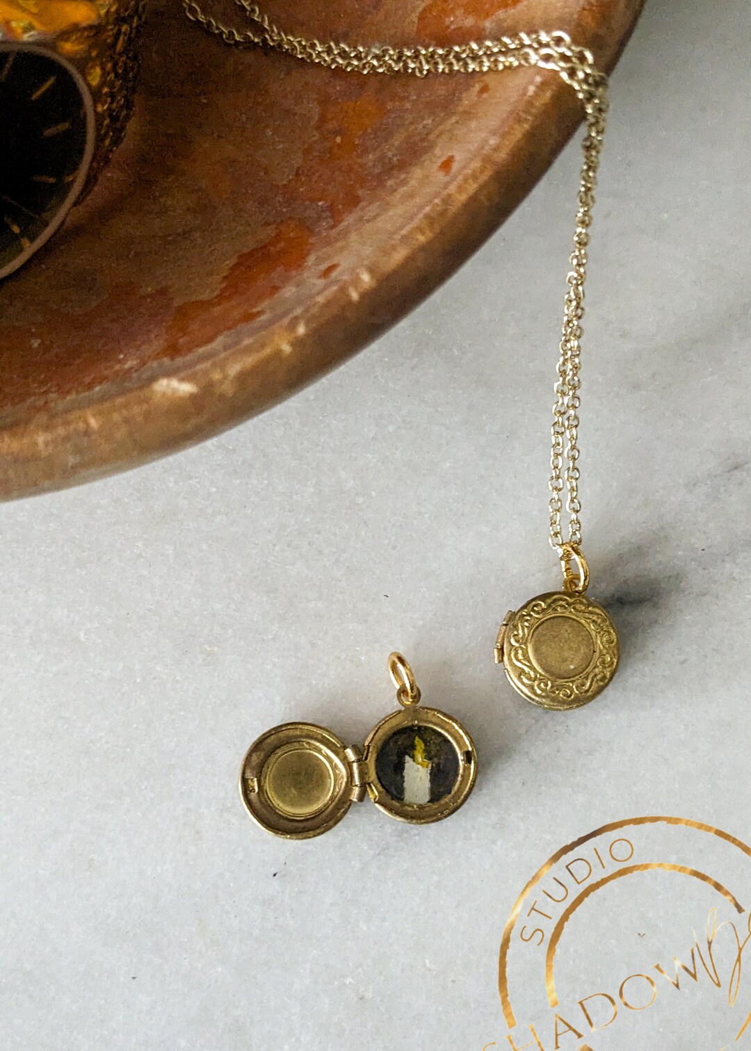 Mini Locket Hand Painted Locket, Vintage Locket, Tiny Vintage Locket ...